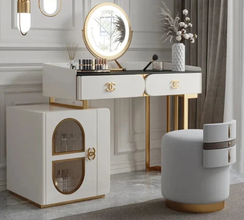 Makeup Cupboard | Saubhaya Makeup