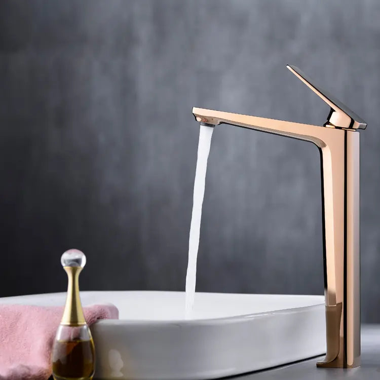 Luxury Modern Rose Gold Brass Tap – La Moderno